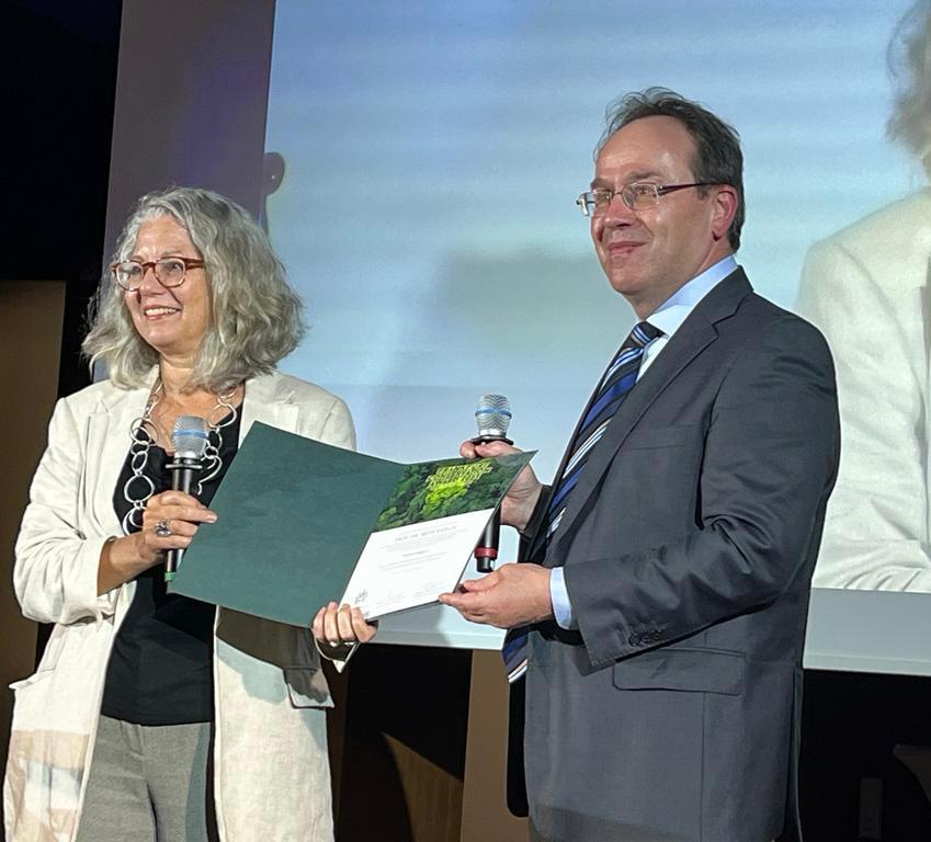 Environmental and Social impact Assessment (ESIA) report for ...